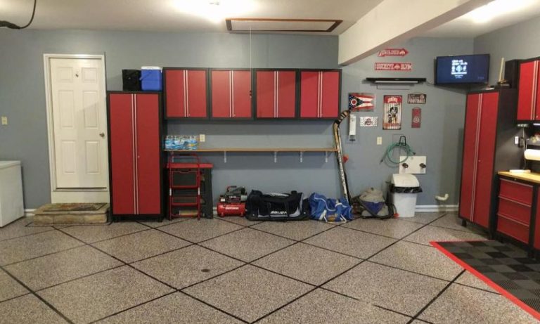 How To Clean Oil Off Garage Floor (All Floor Types) - Garagehold